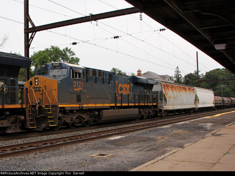 CSX 3121 2nd on Q404